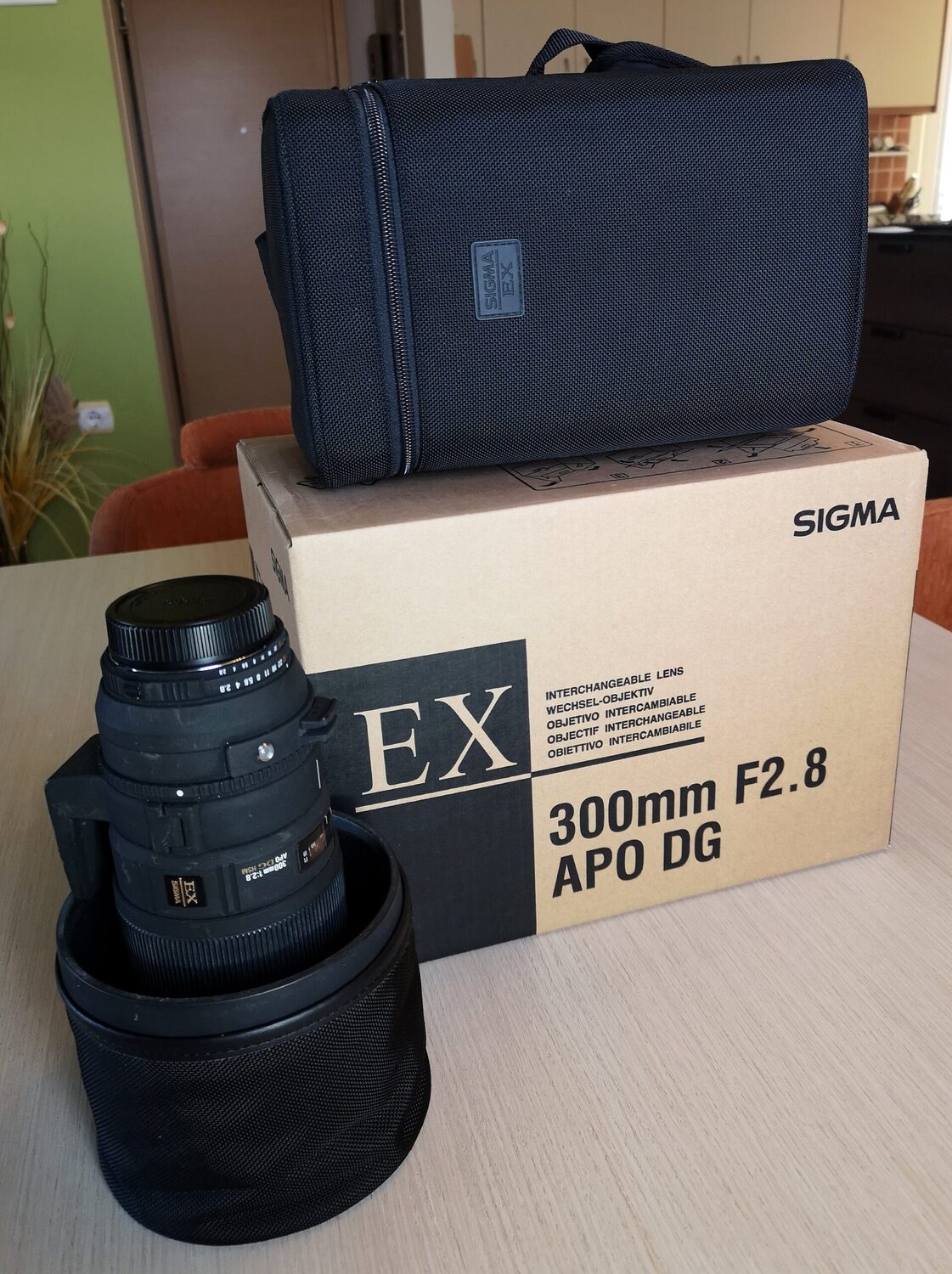 Sigma 300mm f/2.8 F mount - MyCamera.gr